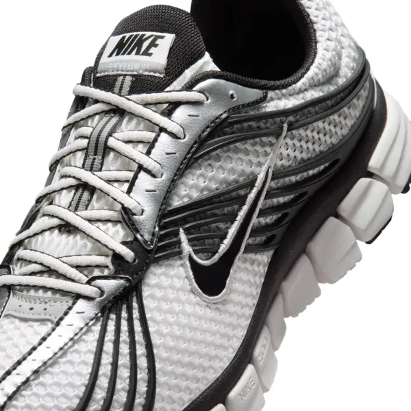 Nike Zoom Skylon Sneakers - White