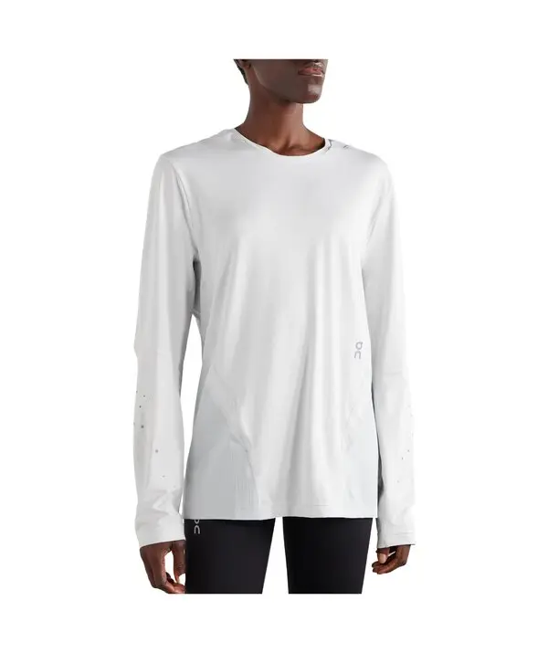 On Paneled Mesh Performance T-shirt
