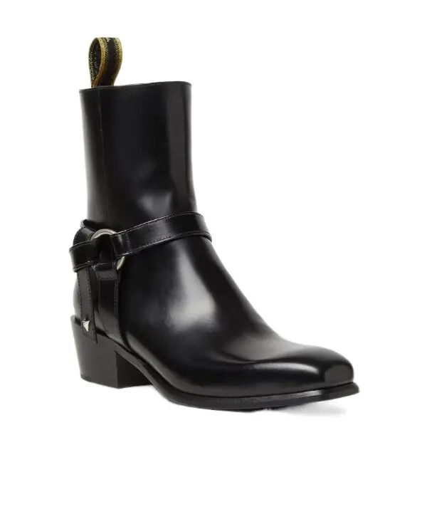 Fendi Square Toe Zip Up Boots