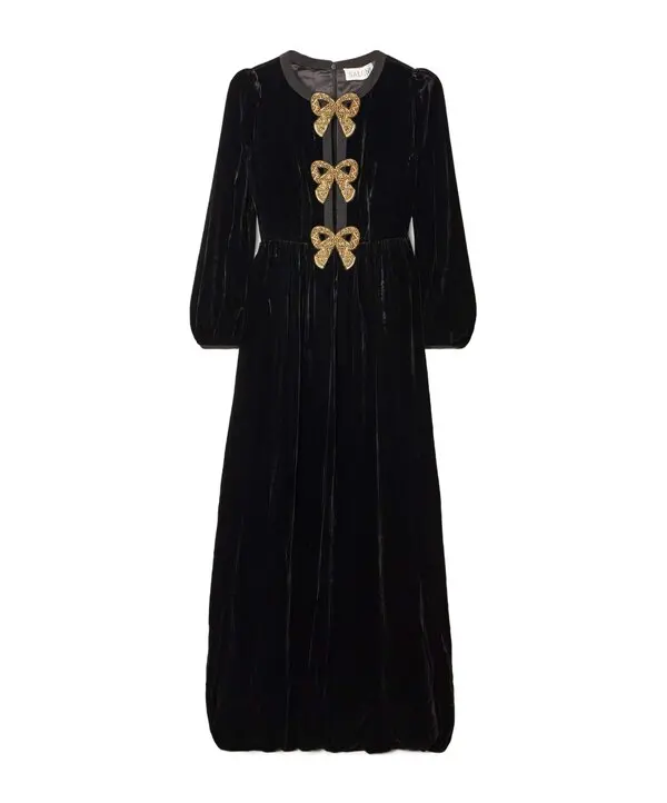 Saloni Camille Velvet Gown With Bow Embellishments