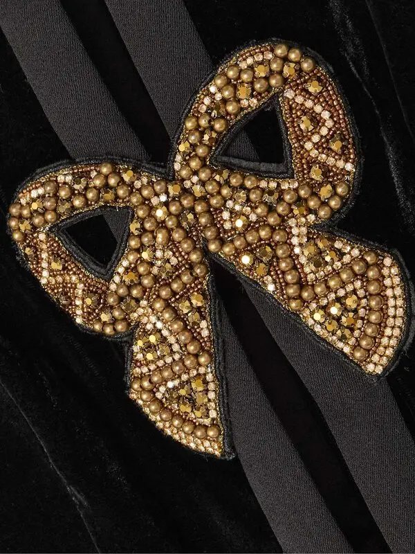 Saloni Camille Velvet Gown With Bow Embellishments