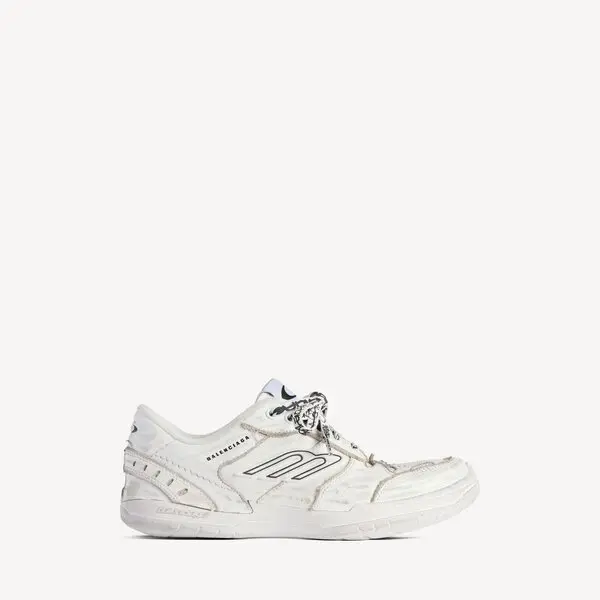Balenciaga Hamptons Medium Worn-out Sneaker