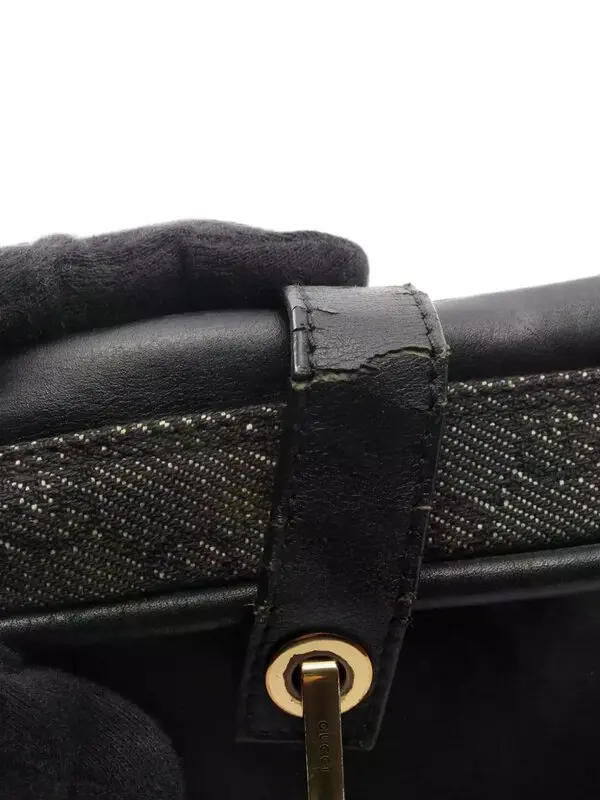 Gucci 2000s Gg Shoulder Bag