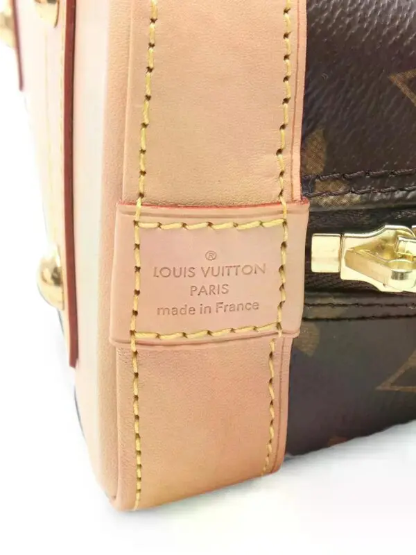 LOUIS VUITTON 2020 Bb Alma Monogram Handbag