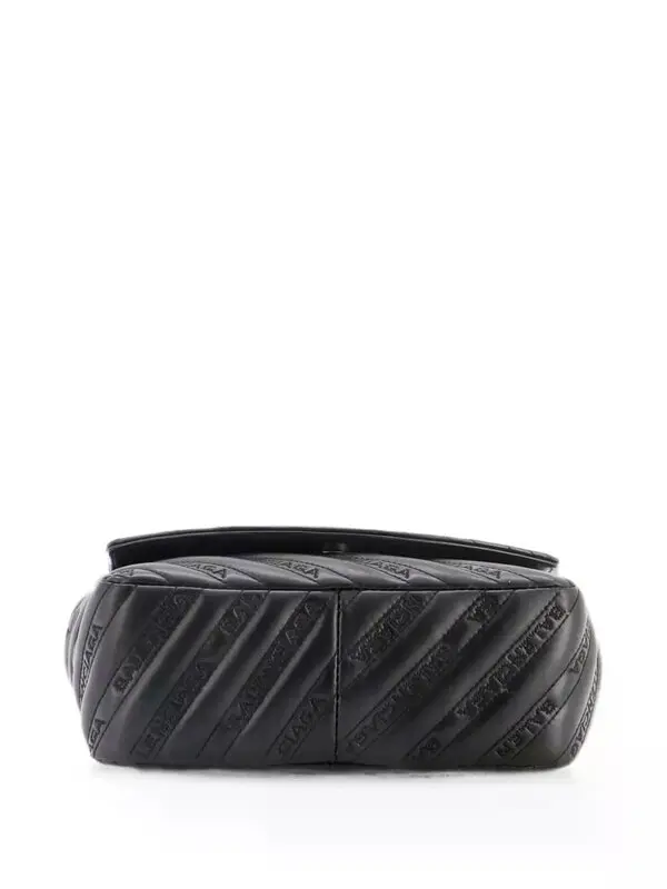 Balenciaga Bb Chain Round Shoulder Bag Embossed Leather Small Crossbody Bag