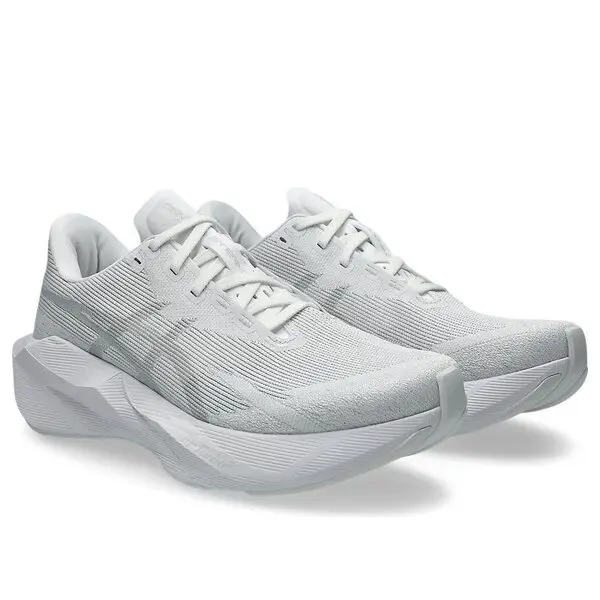Asics Novablast Sneakers - White/white