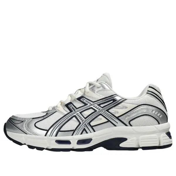 Asics Gel-stratus Mc Athletic Sneakers - Cream/pure Silver