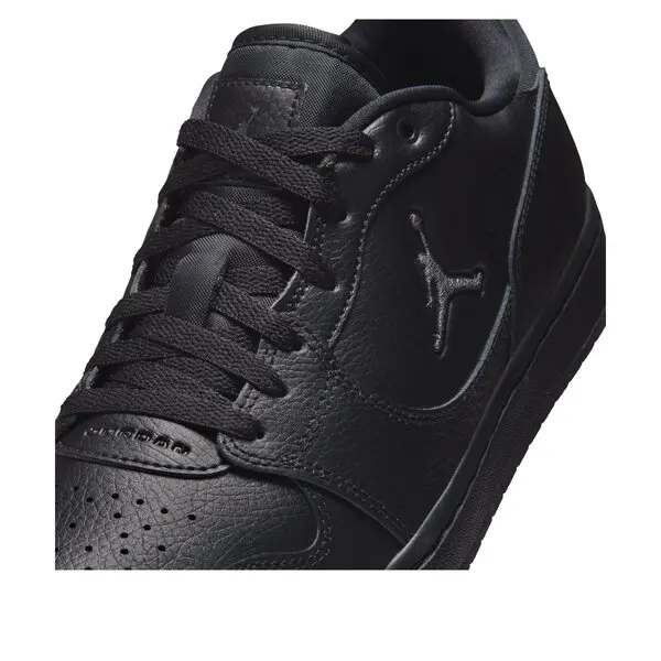 JORDAN Court Connect Low