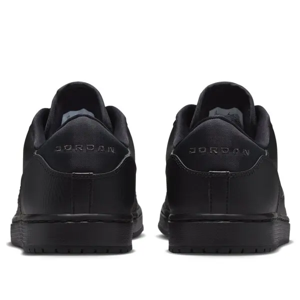 JORDAN Court Connect Low