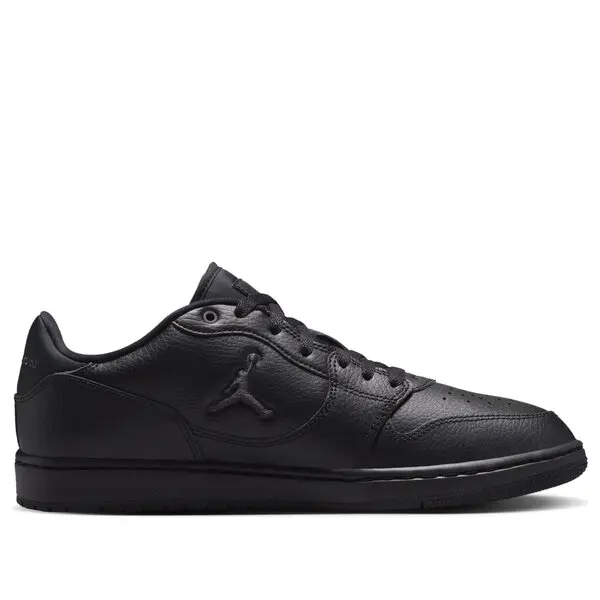 JORDAN Court Connect Low