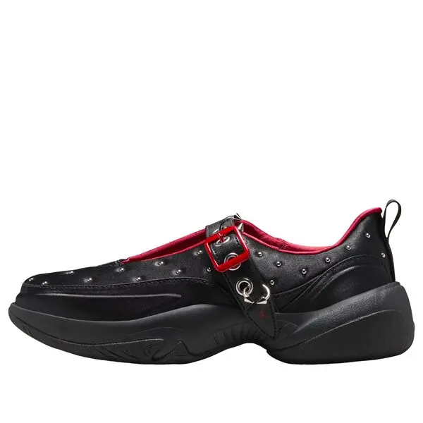 JORDAN Pointe Sneakers