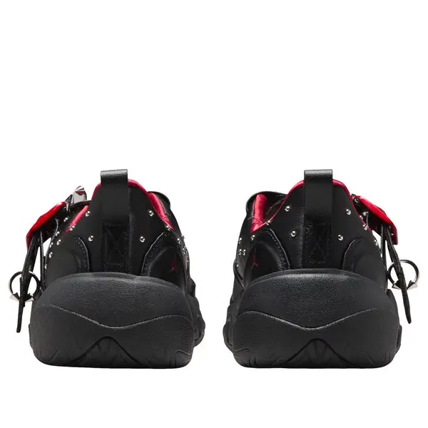 JORDAN Pointe Sneakers