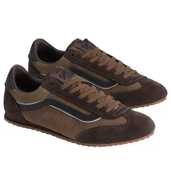 VANS Low Top Lace Up Sneakers - Brown