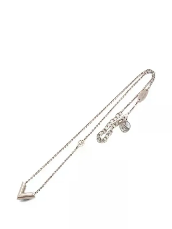 LOUIS VUITTON Essential V Necklace - Silver