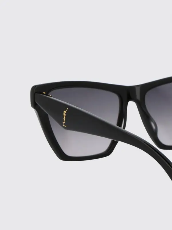Saint Laurent Woman