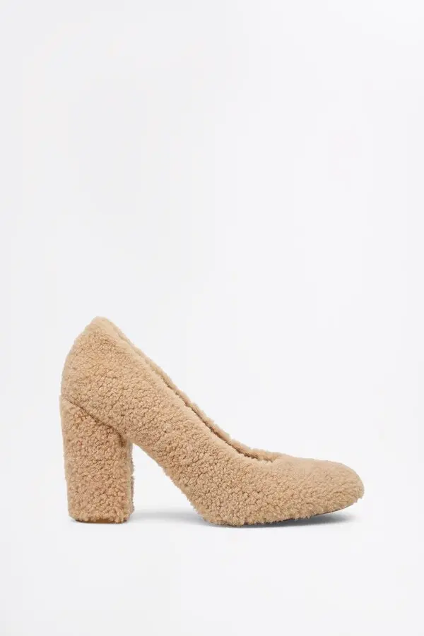 Scanlan Theodore Shearling Pump 9.5 - Teddy