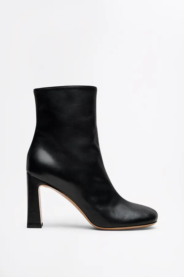 Scanlan Theodore Ankle Boot 10