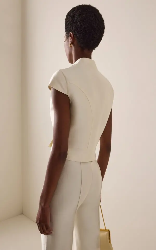 DESTREE Amoako Smart Satin Top - White