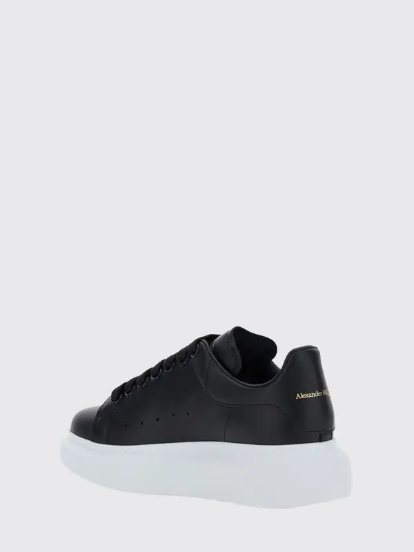 Alexander McQueen Oversize Calf Leather Sneakers With Contrasting Heel And Laminated Logo - Black