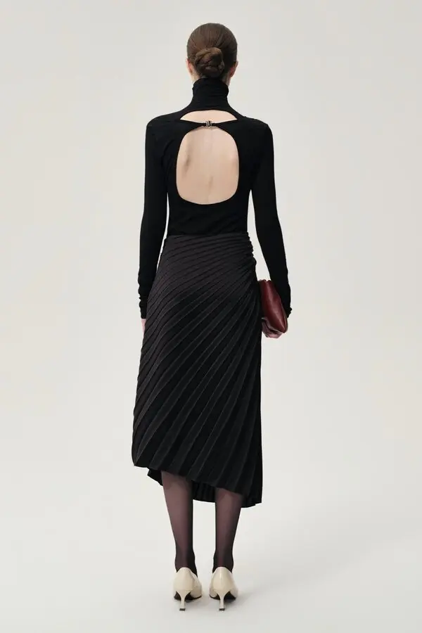 FRONT ROW SHOP Open-back Wool Jersey Top