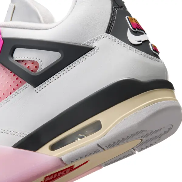 JORDAN Air 4 Retro "comic" Shoes
