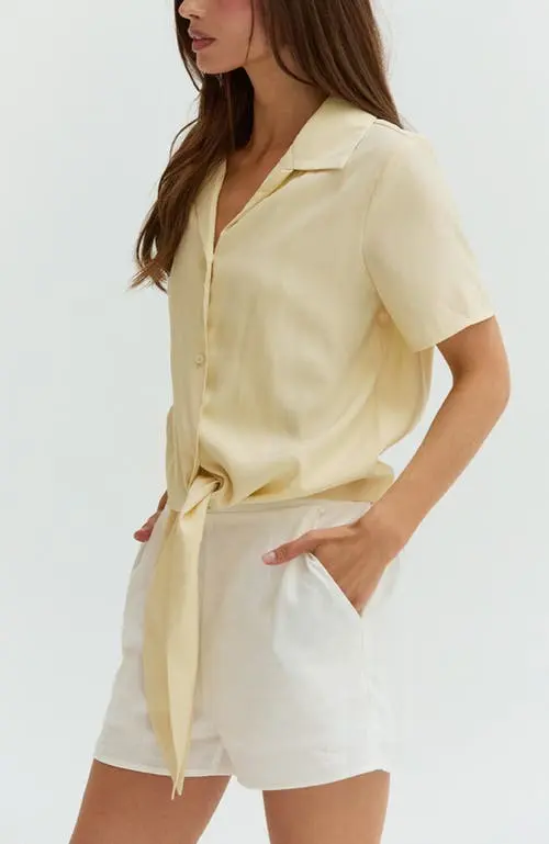 CRESCENT Front Tie Short Sleeve Blouse - Light Yellow