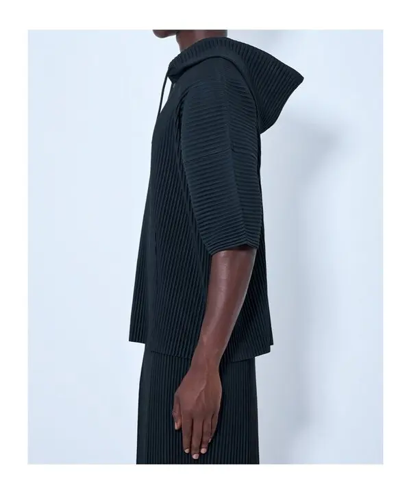 Issey Miyake Pleated Hoodie - Black