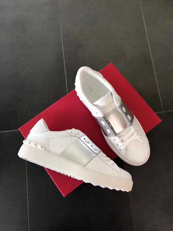 Valentino Garavani Open Sneakers
