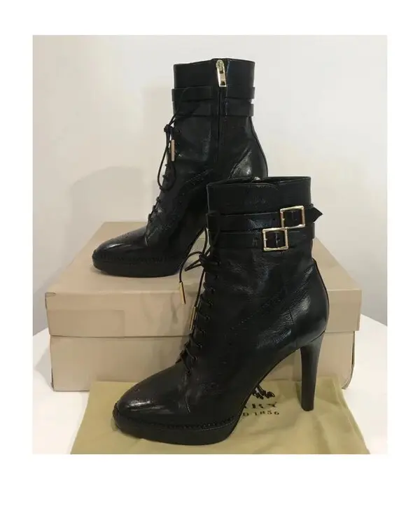 Burberry Logo Short Boots