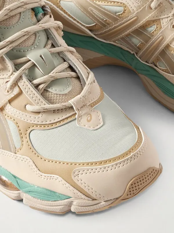 Asics Vintage Sneakers