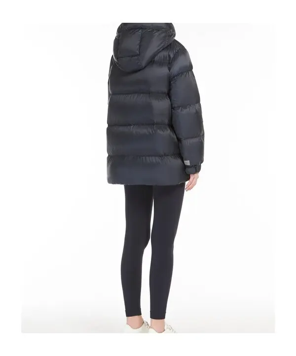 Max Mara Water-repellent Canvas Down Jacket - Black