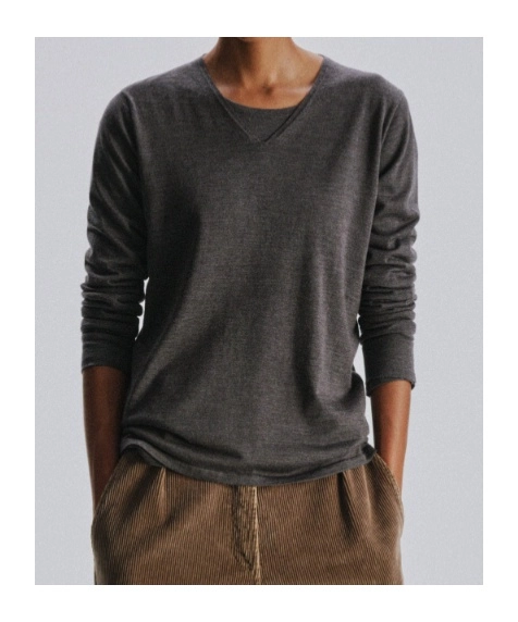 THE ROW Pruce Long Sleeve V-neck Top