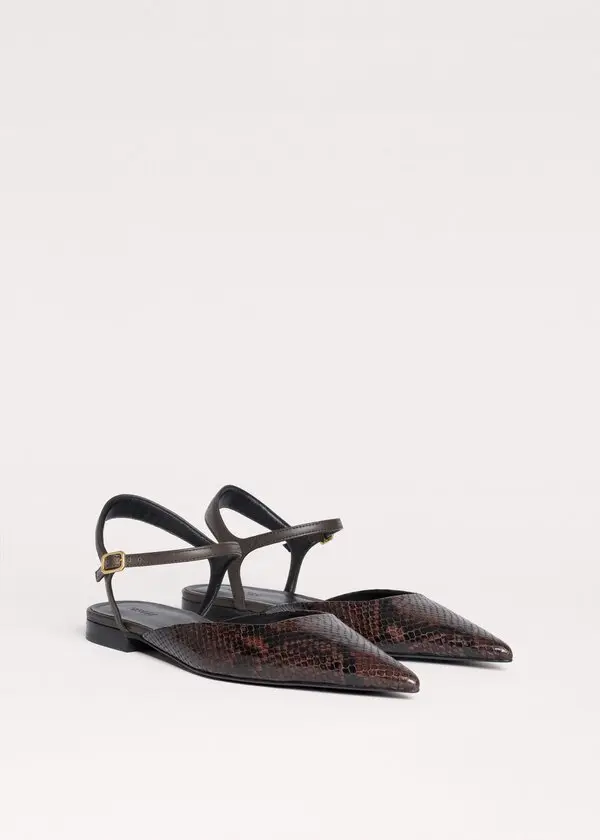 ME+EM Point-toe Flat