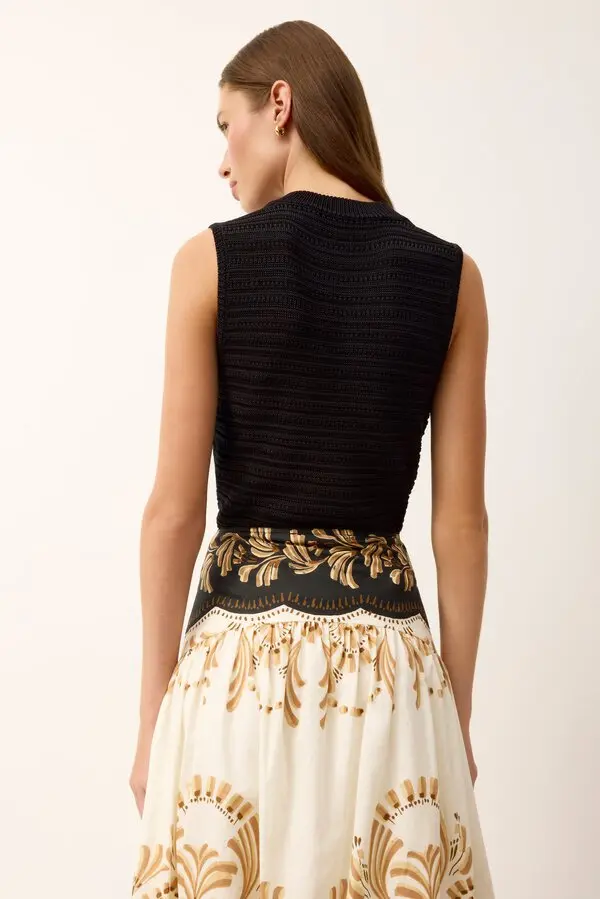 MARIE OLIVER Nev Top