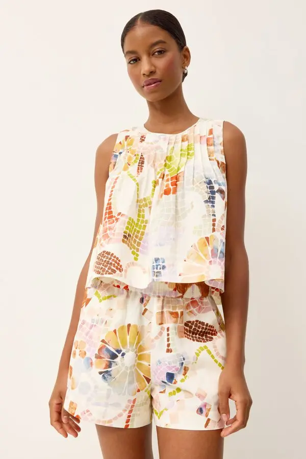 MARIE OLIVER Monte Short