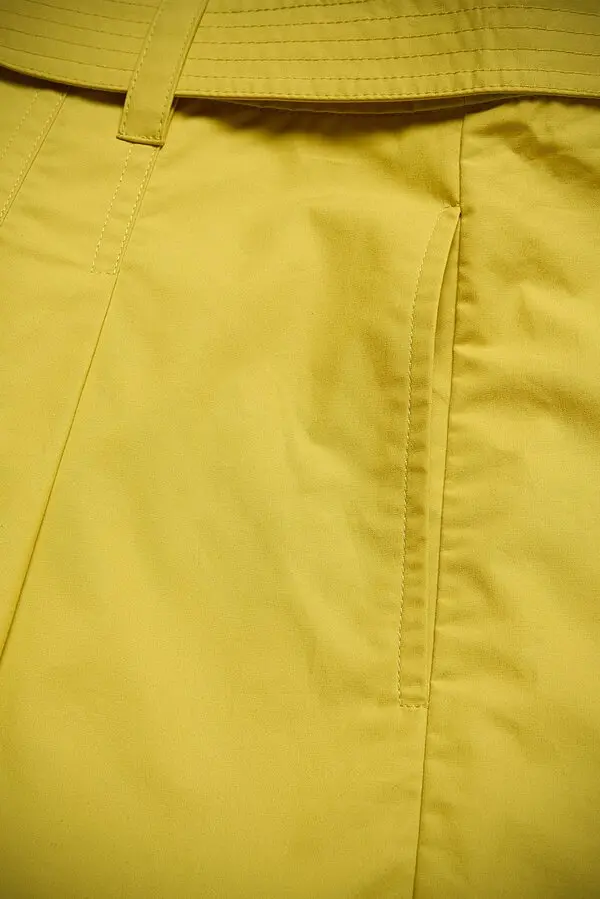 MARIE OLIVER Lander Short