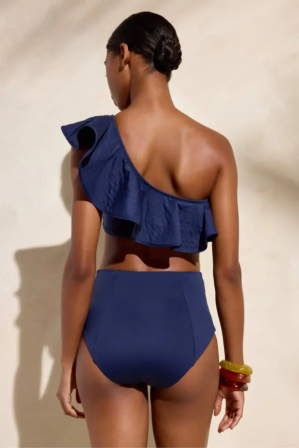MARIE OLIVER Doris Top
