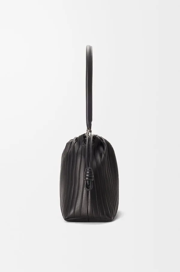 Loewe Medium Flamenco Pleats Purse In Nappa Lambskin - Black