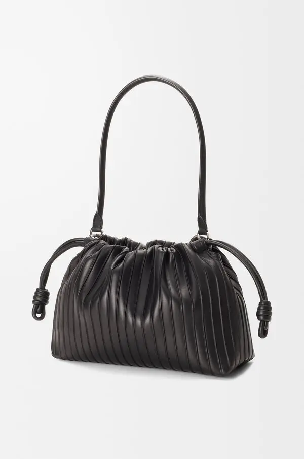 Loewe Medium Flamenco Pleats Purse In Nappa Lambskin - Black