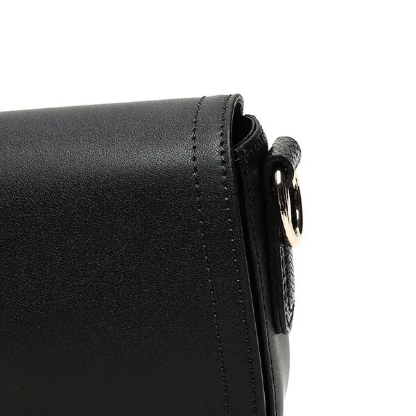 Longchamp Metal Clasp Shoulder Bag