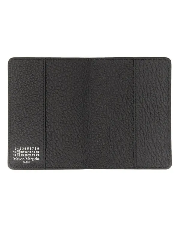 MAISON MARGIELA Passport Holder