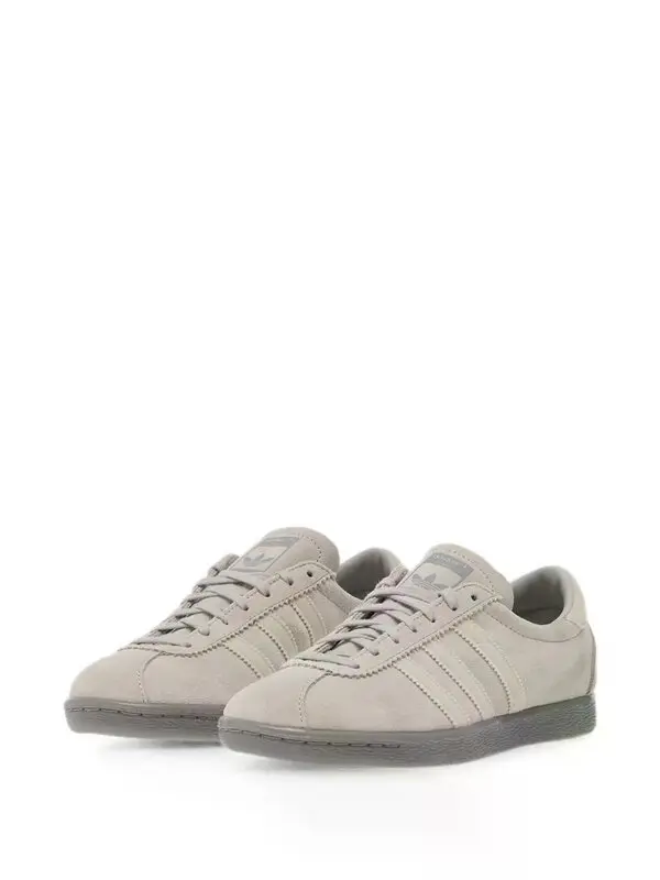 Adidas Tobacco Sneakers