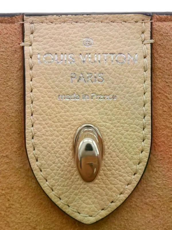 LOUIS VUITTON Lockme Cabas Tote Bag - Neutrals