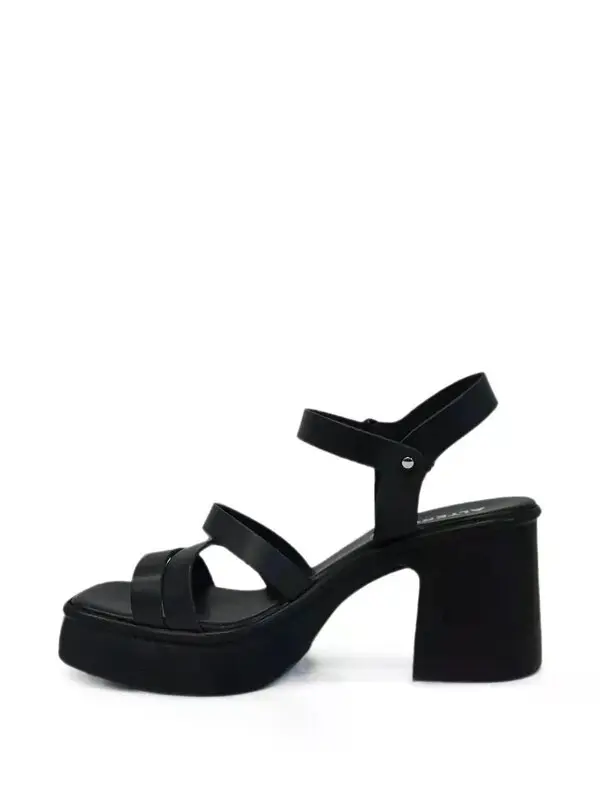 ALTERCORE Buckle-fastening Platform Sandals