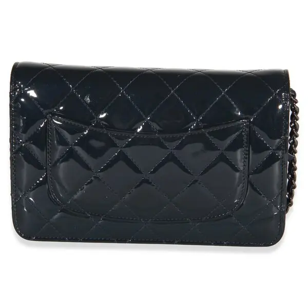 Chanel Navy Quilted Patent Wallet On Chain - Blue