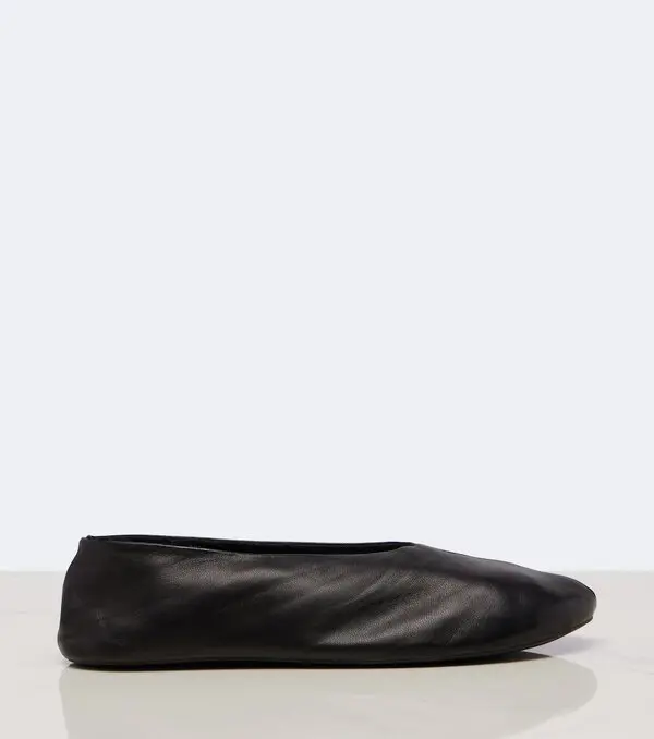 THE ROW Stella Shearling-trimmed Leather Ballet Flats - Black