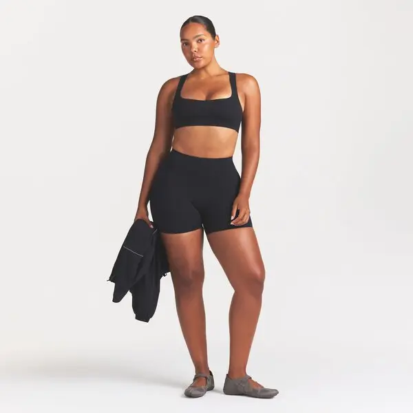 SKIMS Racerback Bra | Black | | Nike Studio Stretch - Obsidian