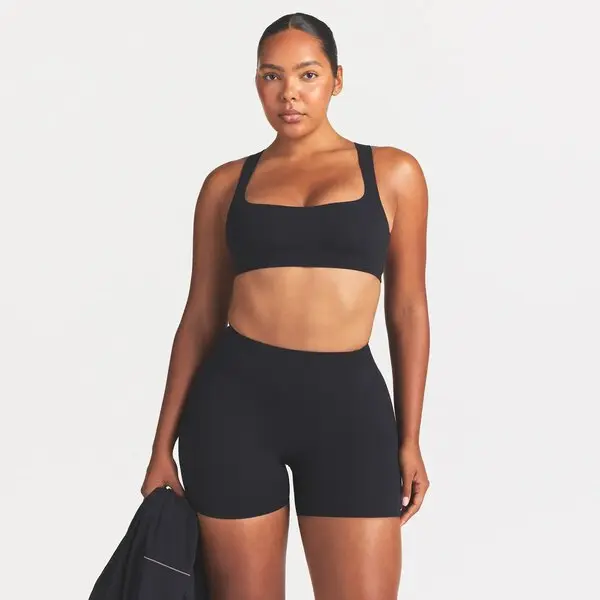 SKIMS Racerback Bra | Black | | Nike Studio Stretch - Obsidian
