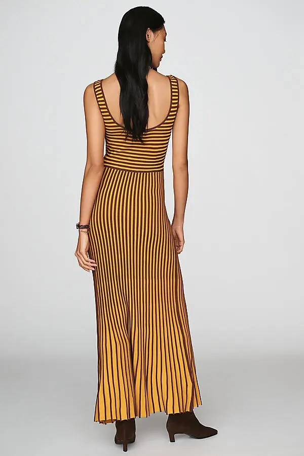 SIEMPRE Ribbed Midi Sweater Dress - Chocolate/gold