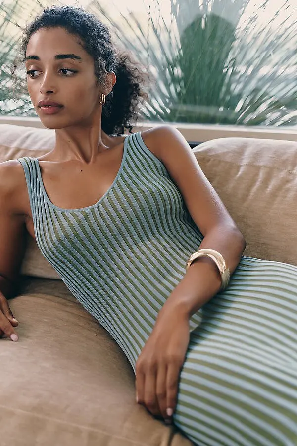 SIEMPRE Ribbed Midi Dress
